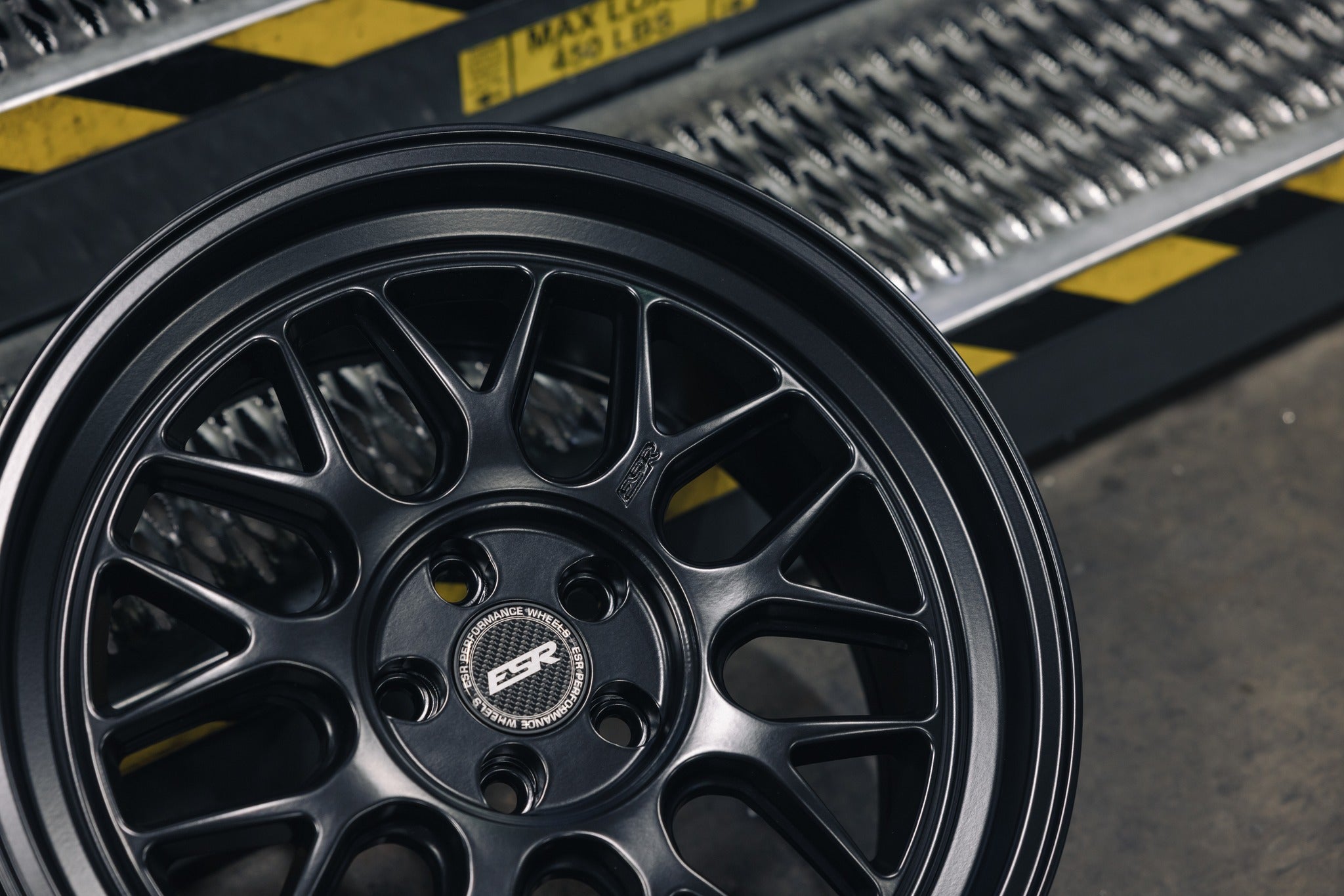 ESR CR1 GLOSS BLACK – Fitment Solution Store